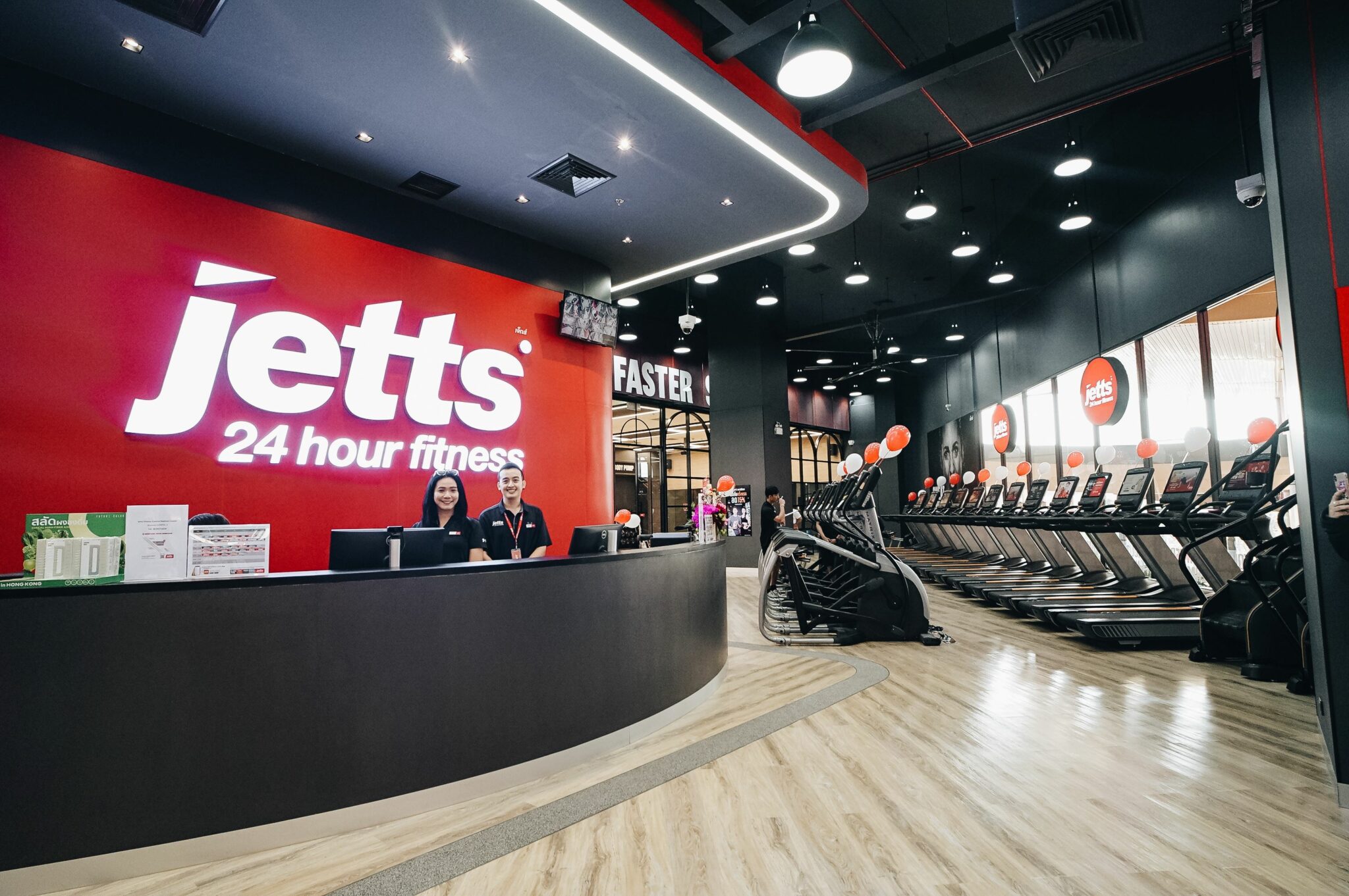 Central Nakhon Sawan - Jetts Thailand - Jetts 24 Hours Fitness
