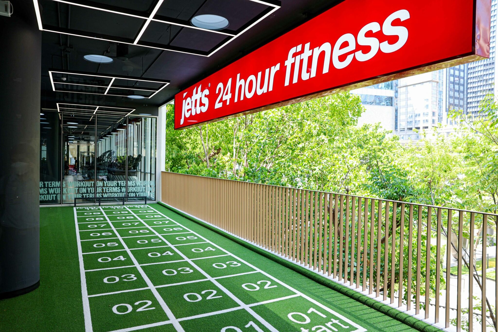 Canvas Phloen Chit - Jetts Thailand - Jetts 24 Hours Fitness